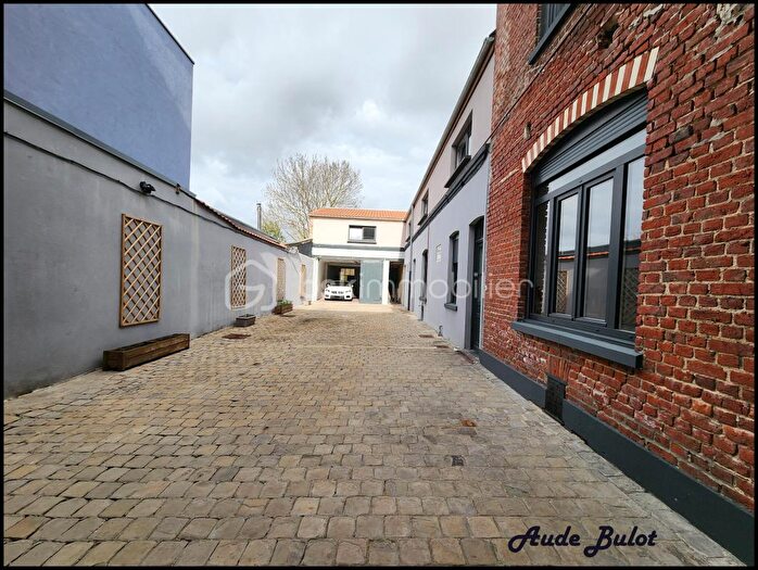 Maison à vendre - Lille, Centre-ville, Euralille - 10 pièces - 8 chambres