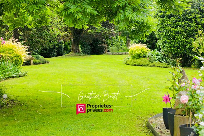 Maison à vendre - Coulommiers, Ville haute - 9 pièces - 5 chambres