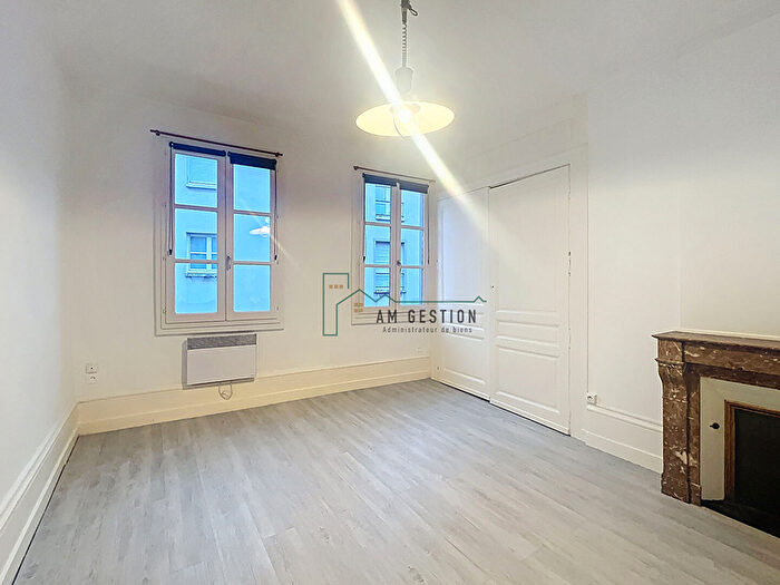 Appartement à louer - Limoges, Louyat - 1 pièce - 1 chambre