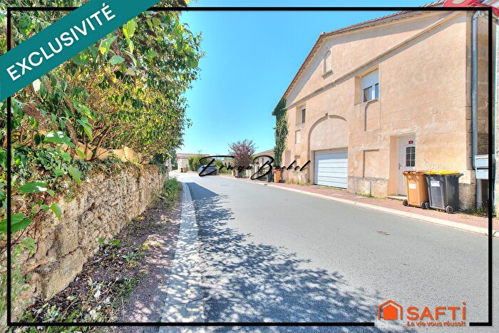 Maison à vendre - Cubnezais - 8 pièces - 4 chambres