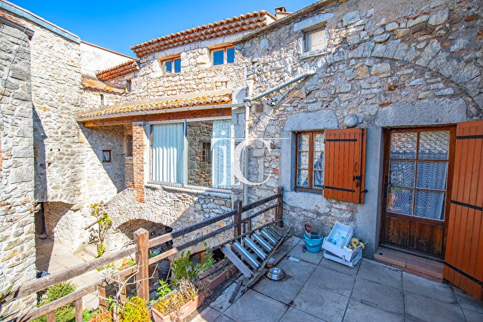 Maison à vendre - Saint-André-de-Cruzières - 7 pièces - 4 chambres