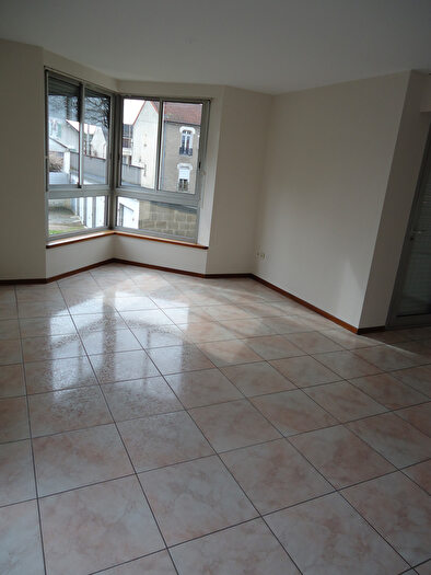 Appartement à louer - Nevers, Maupas, Victor-Hugo - 3 pièces - 2 chambres