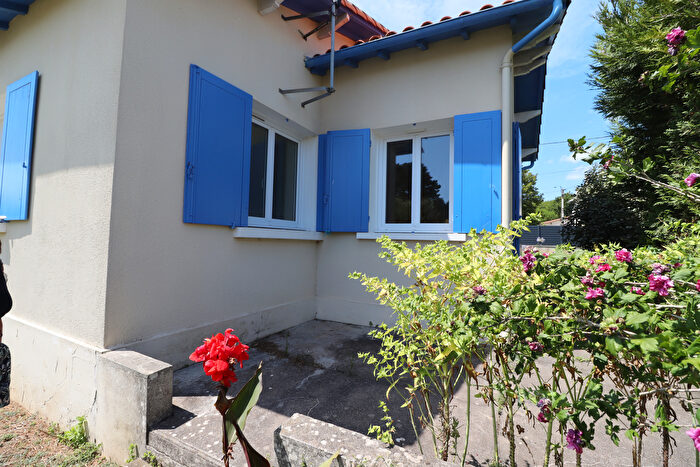 Maison à vendre - Saint-Palais-sur-Mer - 5 pièces - 3 chambres