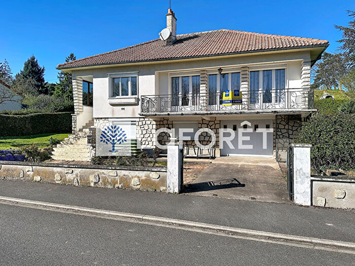Maison à vendre - Louin - 5 pièces - 3 chambres