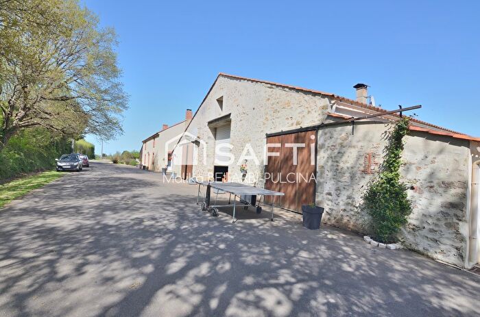 Maison à vendre - Saint-Hilaire-la-Forêt - 14 pièces - 10 chambres