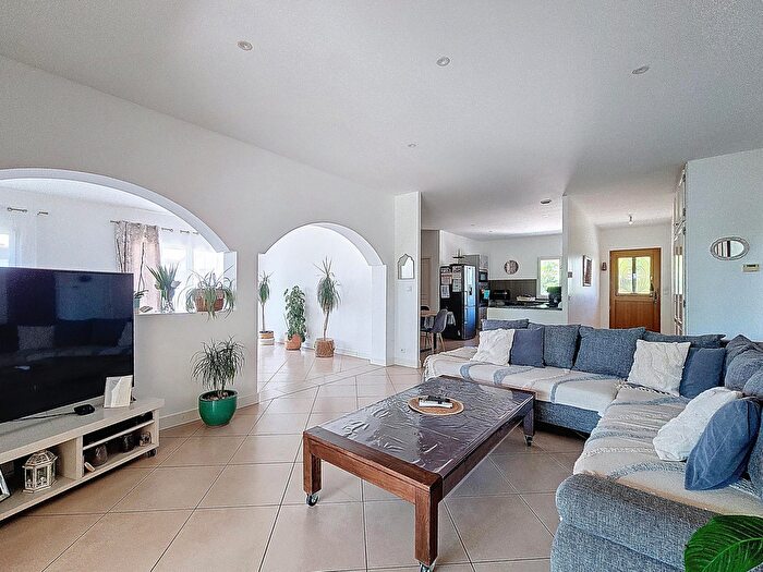 Maison à vendre - Cérons - 8 pièces - 4 chambres