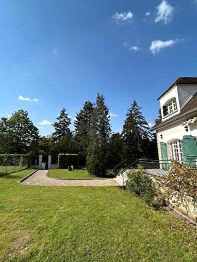 L'Étang-la-Ville : Maison 7 pièces à louer