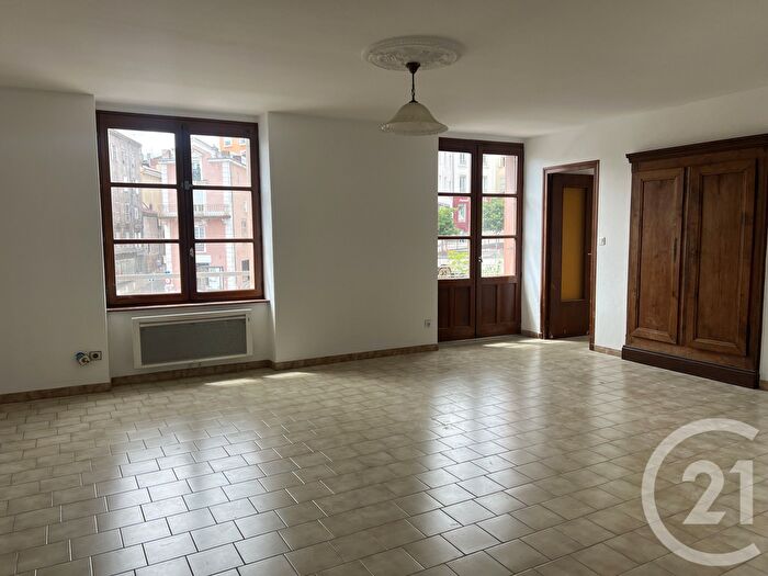 Appartement 5 pièces à Annonay, Centre-ville, à louer
