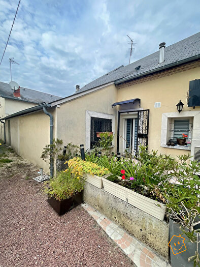 Maison à vendre - Bourges - 4 pièces - 3 chambres