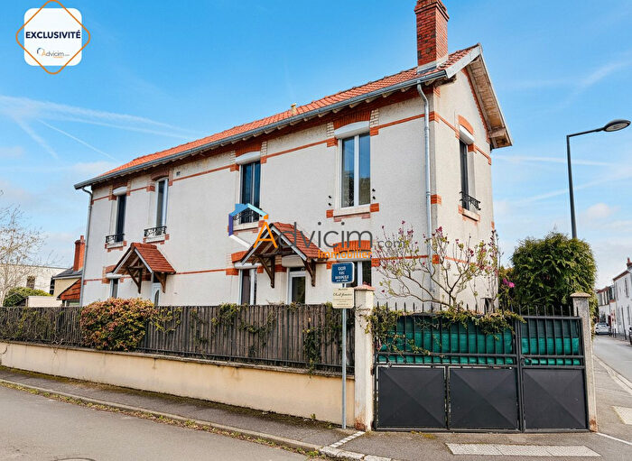 Maison à vendre - Orléans, Saint-Marc, Faubourg Bourgogne - 4 pièces - 3 chambres
