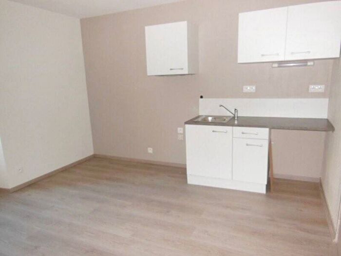 Appartement à louer - Aurillac - 2 pièces - 1 chambre