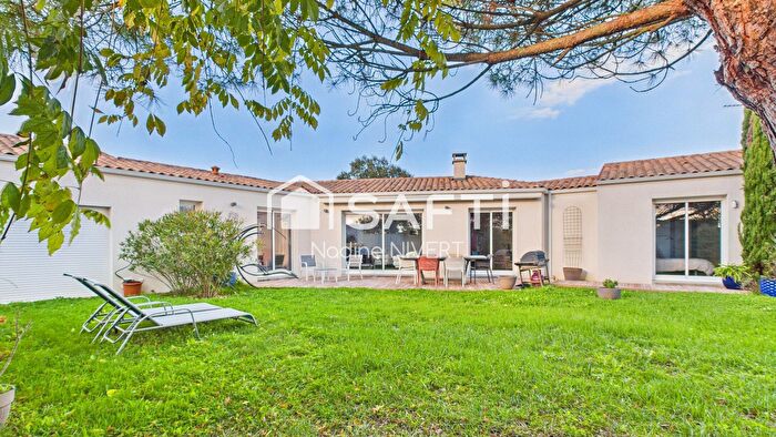 Maison à vendre - Dompierre-sur-Mer - 6 pièces - 4 chambres