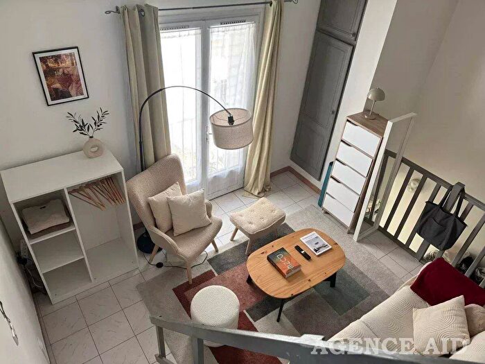 Appartement 1 pièce à louer - Cuges-les-Pins