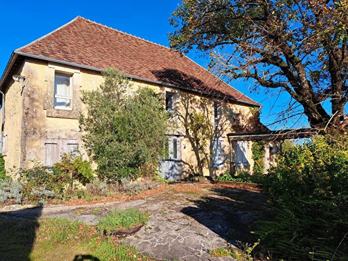 Maison à vendre - Lignac - 7 pièces - 5 chambres