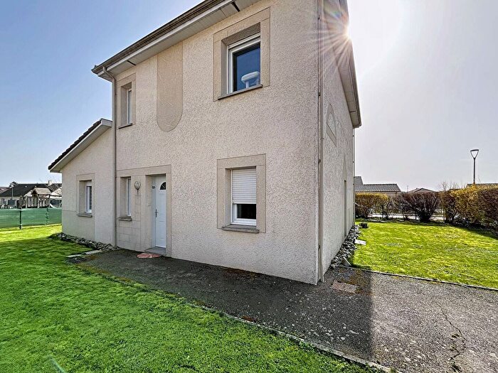 Maison à louer - Darnieulles - 4 pièces - 3 chambres