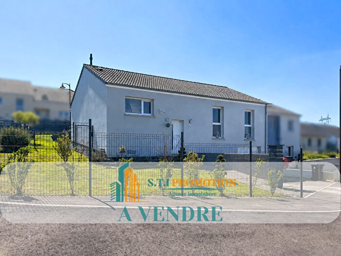 Maison à vendre - Lommerange - 4 pièces - 3 chambres