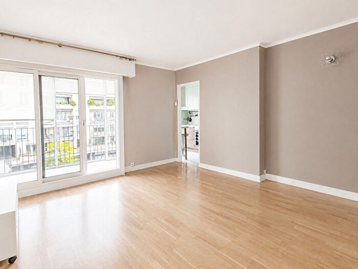 Chatou, Est - Appartement 2 pièces à vendre