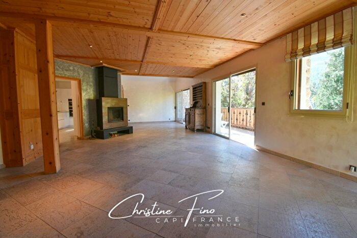 Maison à vendre - La Salle-les-Alpes - 10 pièces - 4 chambres