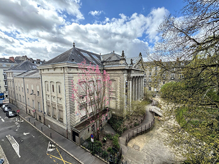 Appartement à vendre - Nantes, Centre-ville - 6 pièces - 3 chambres