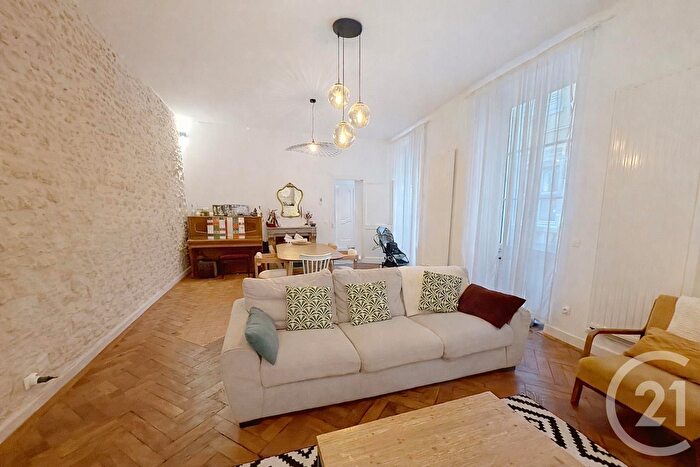 Maison à louer - Orléans, Bannier, République - 4 pièces - 3 chambres