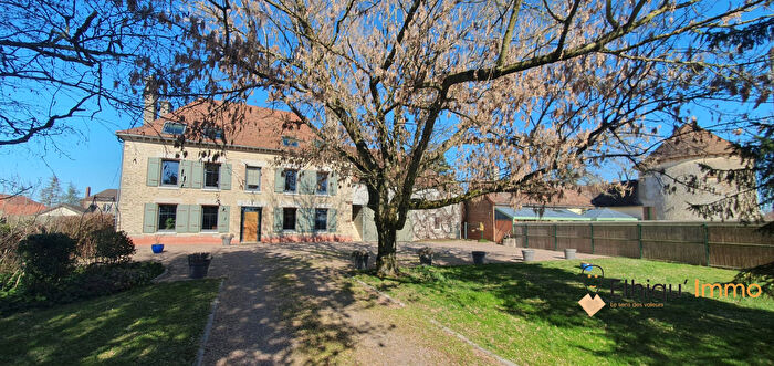 Maison 7 pièces à vendre - La Villeneuve-au-Chêne