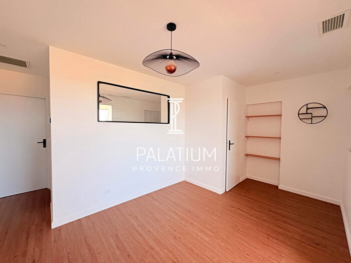 Appartement 3 pièces à vendre - La Fare-les-Oliviers