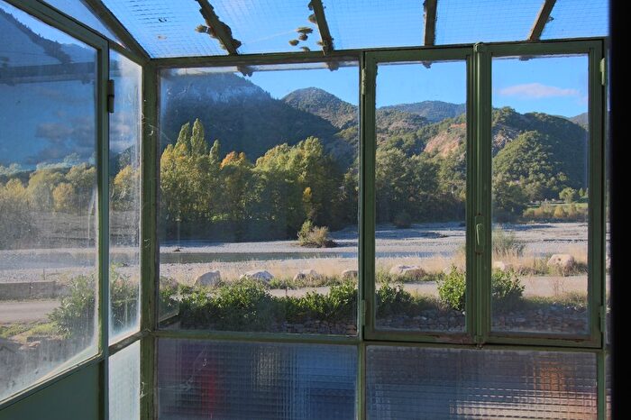 Maison à vendre - Digne-les-Bains, Arches, Epinettes, Saint-Véran - 5 pièces - 4 chambres