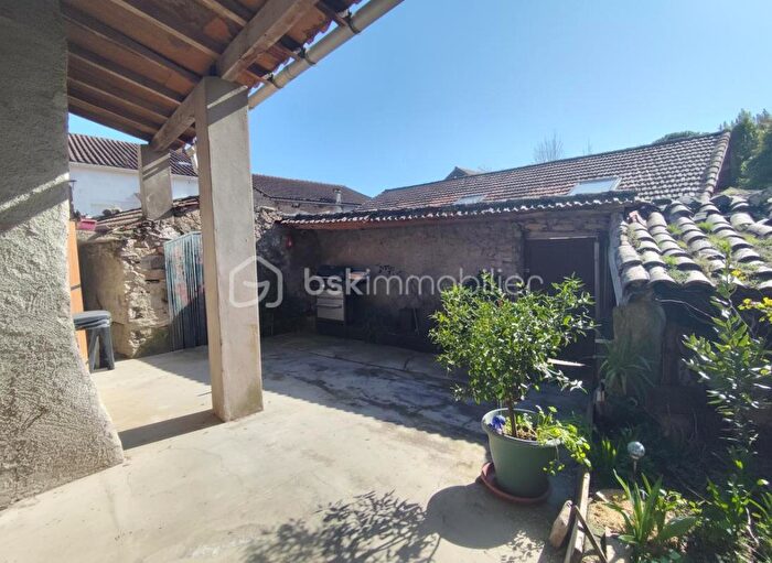 Maison à vendre - Riols - 5 pièces - 3 chambres