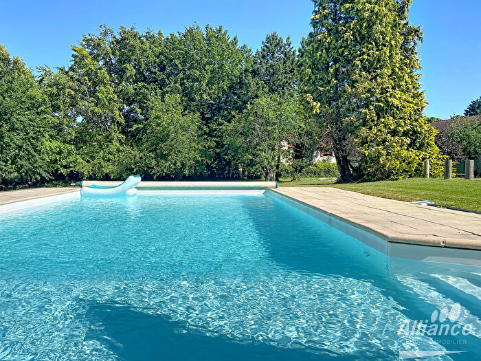 Maison 7 pièces à Étouvans, à vendre
