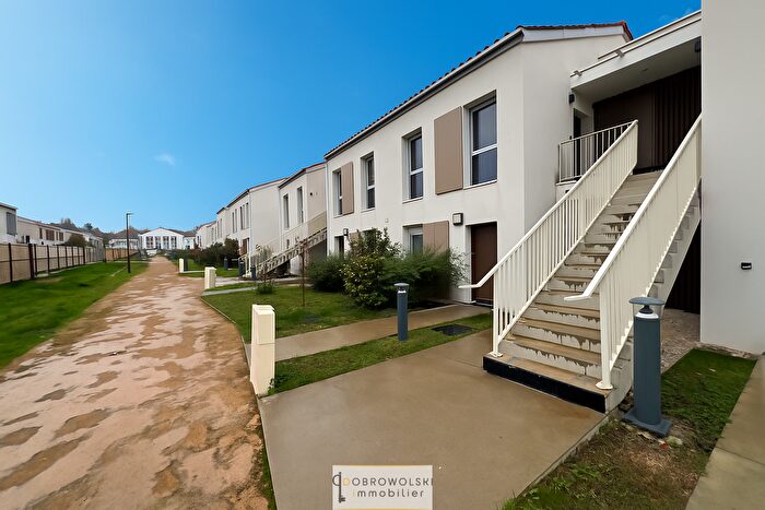 Appartement à vendre - Saint-Laurent-de-Mure - 3 pièces - 2 chambres