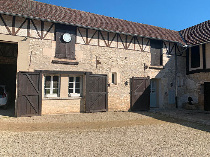 Maison 3 pièces à Crépy-en-Valois, Prévert, Vassal, à louer