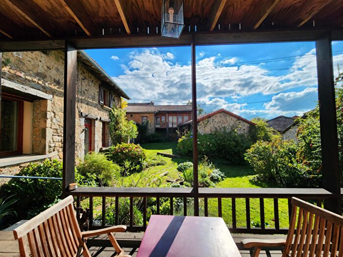 Maison à vendre - Saint-Mathieu - 8 pièces - 4 chambres