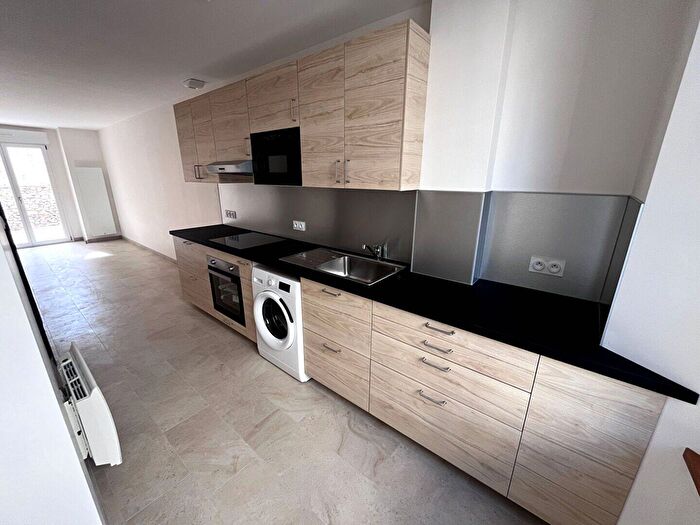Centre Est, Provins : Appartement 2 pièces à louer