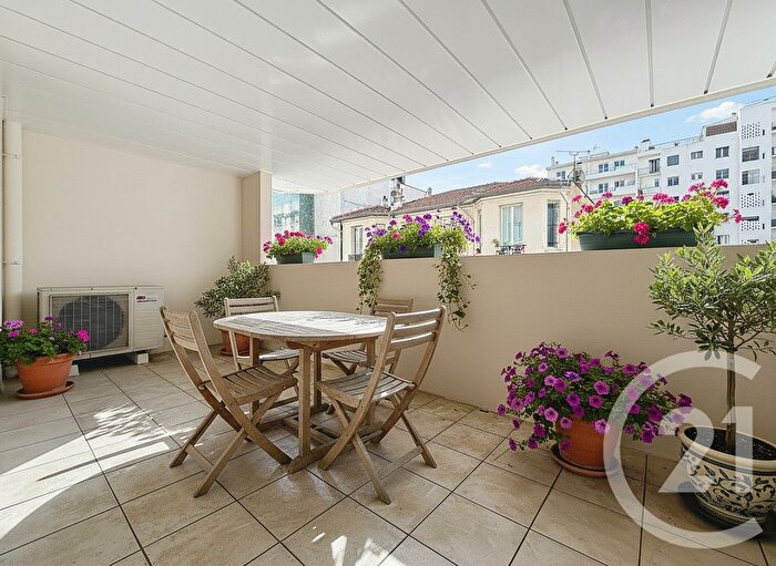 Appartement à vendre - Antibes, Coeur de ville - 3 pièces - 2 chambres