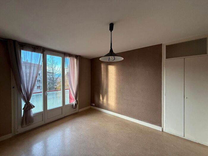 Appartement à louer - Annemasse, Livron - 3 pièces - 2 chambres