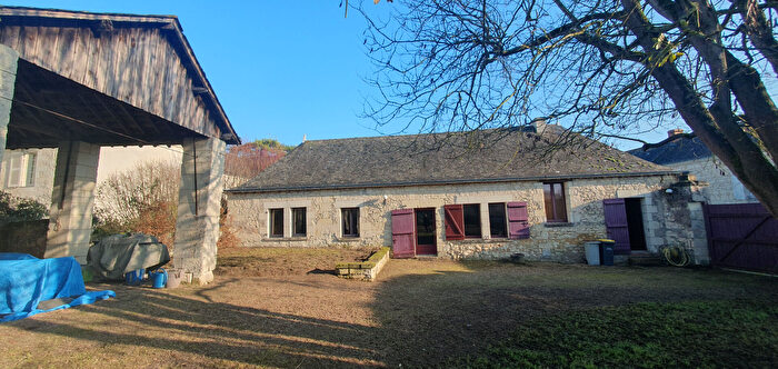 Maison à vendre - Le Coudray-Macouard - 5 pièces - 2 chambres