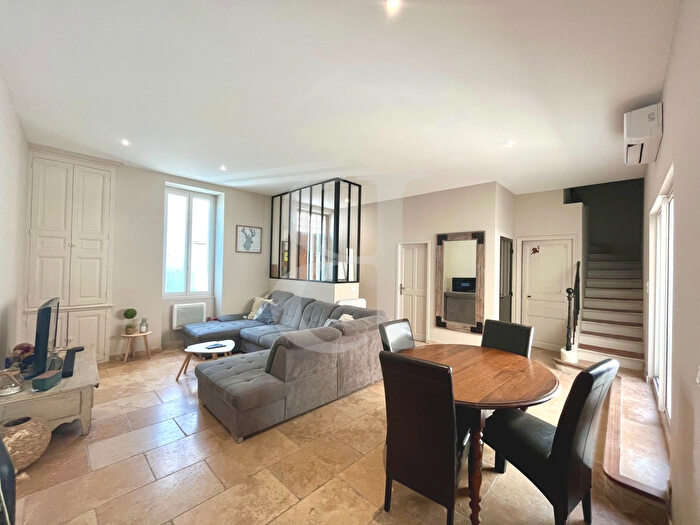 Maison à vendre - Châteaurenard, Centre-ville - 5 pièces - 4 chambres