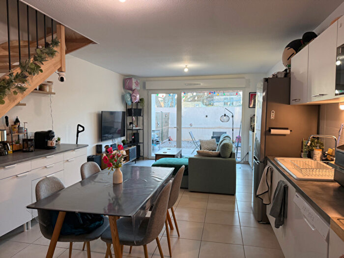 Maison à louer - Marguerittes - 3 pièces - 2 chambres