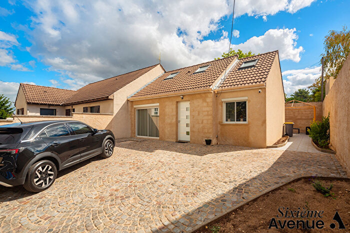 Maison 4 pièces à vendre à Bezons, Chênes, Val Notre Dame