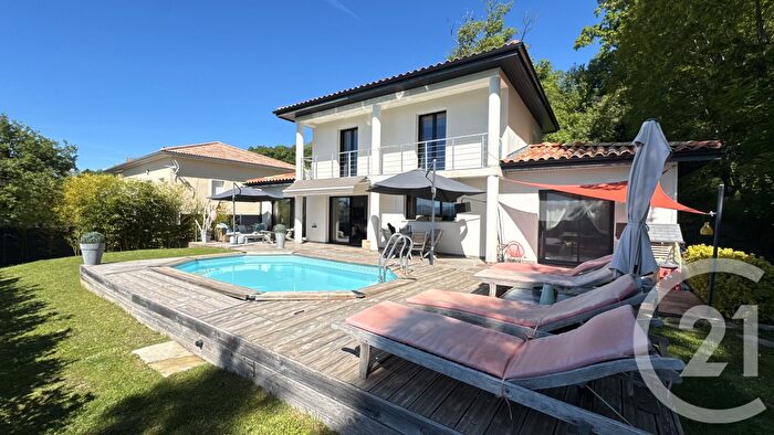Maison 5 pièces à vendre à Romette, Romette