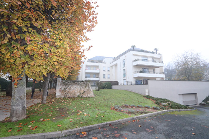 Appartement à louer - Orléans, Saint-Marc, Faubourg Bourgogne - 4 pièces - 3 chambres