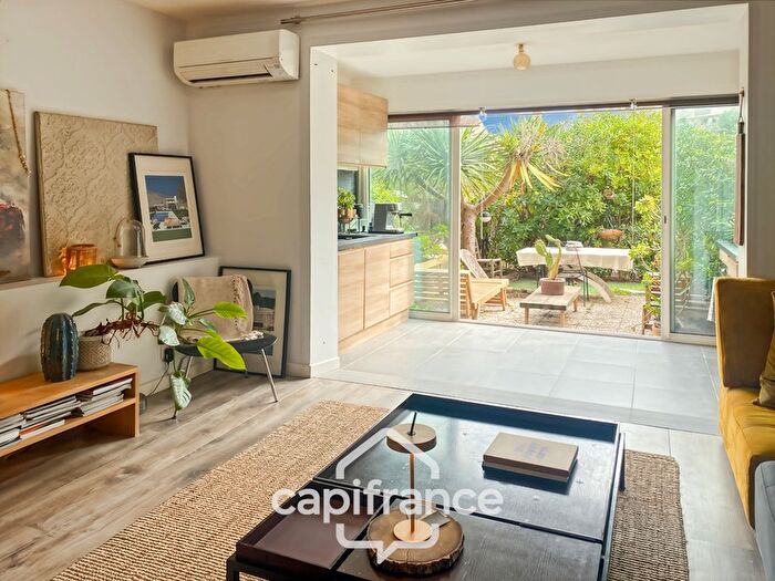 Appartement à vendre - Hyères, Giens - 1 pièce - 1 chambre