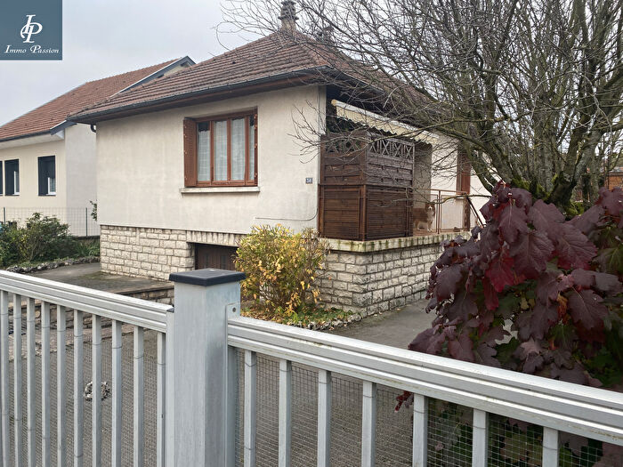 Maison à vendre - Chenôve, Chenôve - 4 pièces - 3 chambres