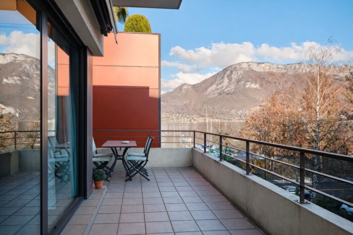 Appartement à vendre - Annecy, Centre-ville, Vieille ville, Marquisats - 4 pièces - 3 chambres