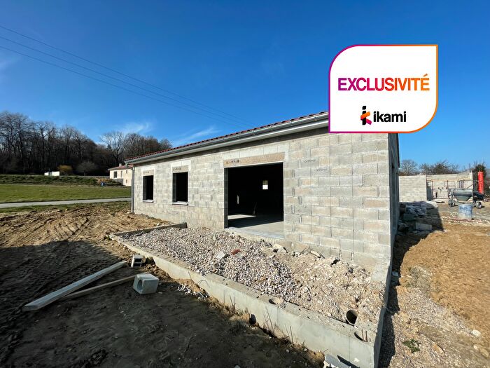 Maison à vendre - Montchenu - 5 pièces - 3 chambres