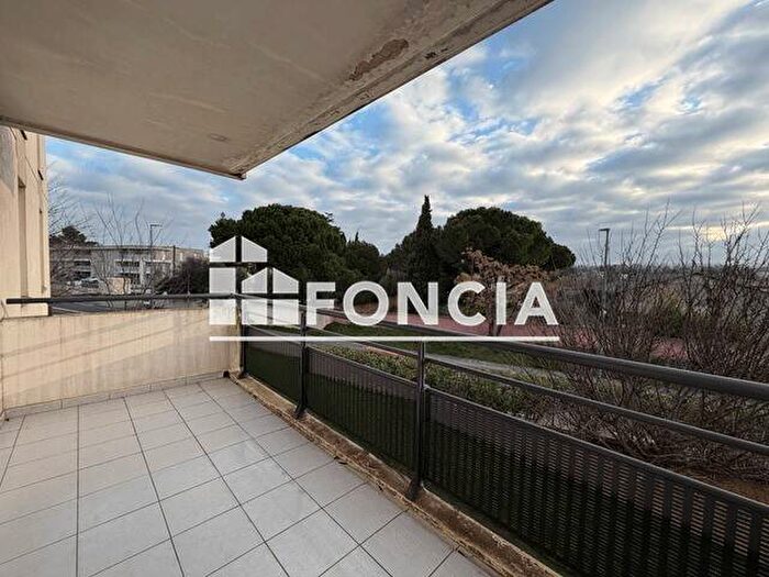 Appartement à louer - Croix de Poumeyrac, Béziers - 3 pièces - 2 chambres