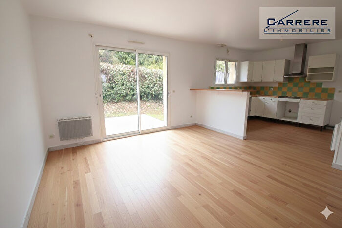 Maison 4 pièces à vendre à Tresses
