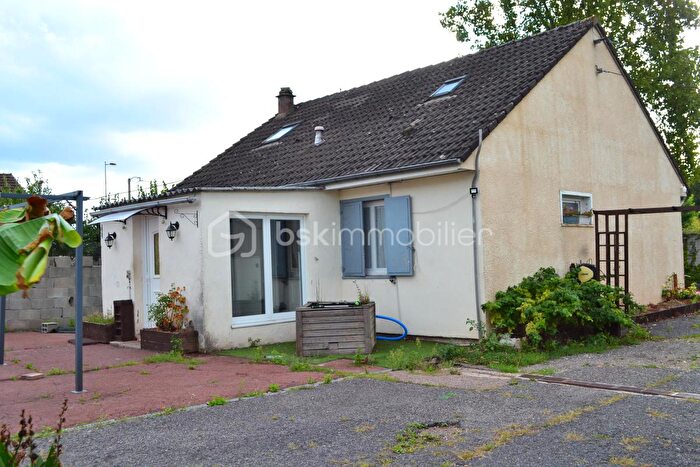 Maison à vendre - Dordives - 6 pièces - 4 chambres