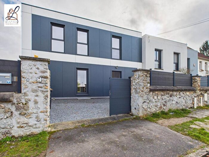 Maison à vendre - Sucy-en-Brie - 6 pièces - 4 chambres