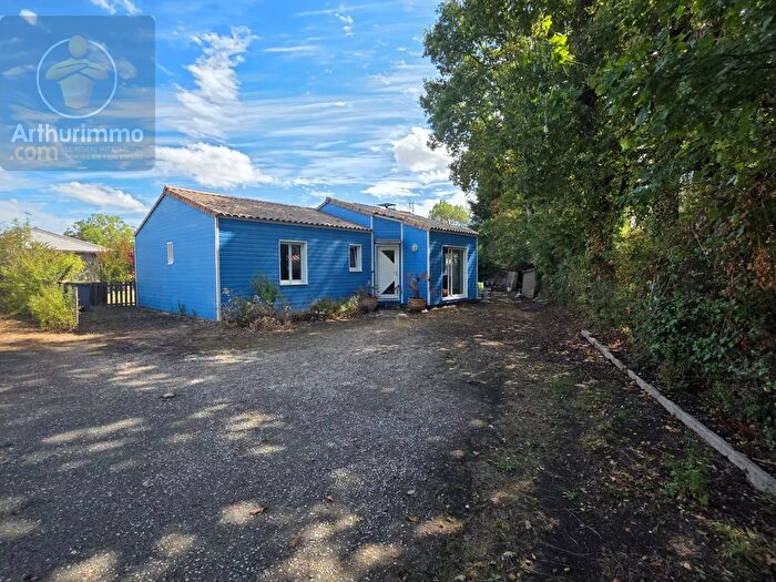 Challans, Route de Cholet, Route de la Roche-sur-Yon : Maison 3 pièces à vendre